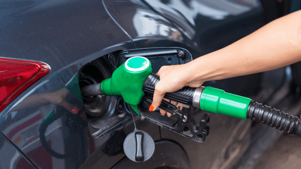 Oil price shocks driving greater EV interest among used car buyers ...
