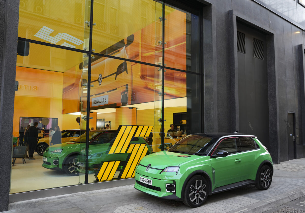 New EVs now cheaper than petrol cars, Autotrader finds - Motor Trade News